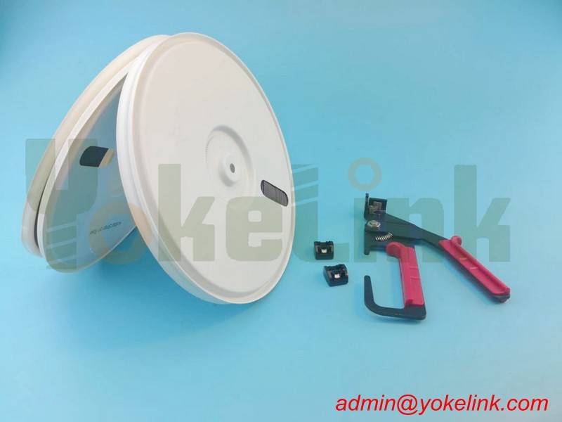 1/2" X 50 feet Black Acetal Strap On Reel with Double Locking Heads ...