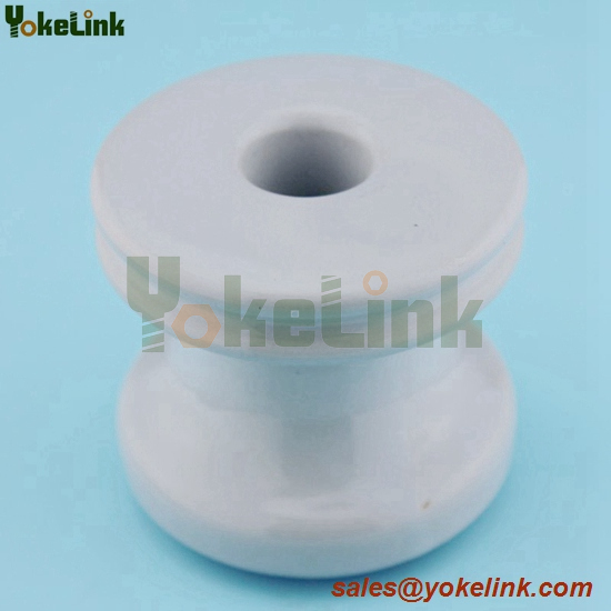 Highest grade electrical wet-process porcelain spool insulator